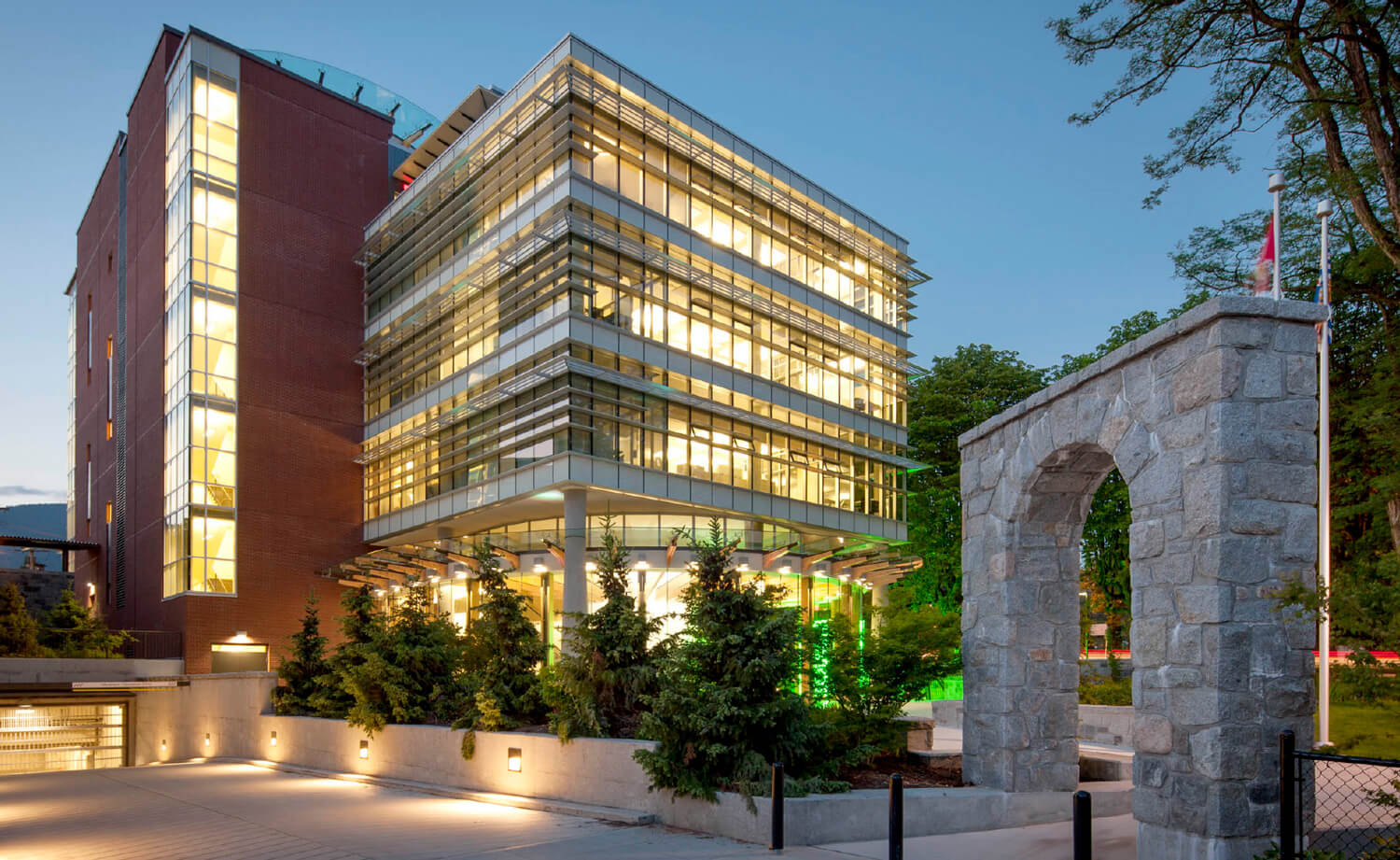 Omicron - Trapeze Communications